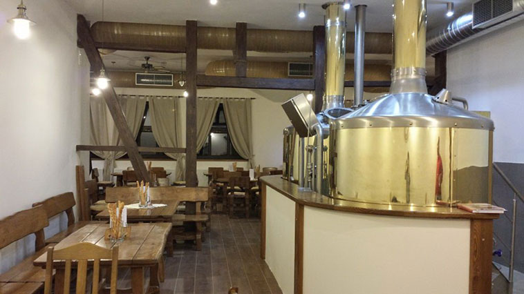 Brewhouse design options - micro & industrial brewing equipment